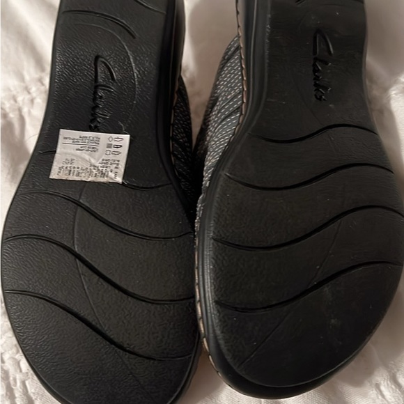 Clarks | Shoes | Clark Sandals | Poshmark